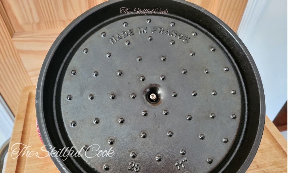 How to Decide Between Different Types of Dutch Ovens?